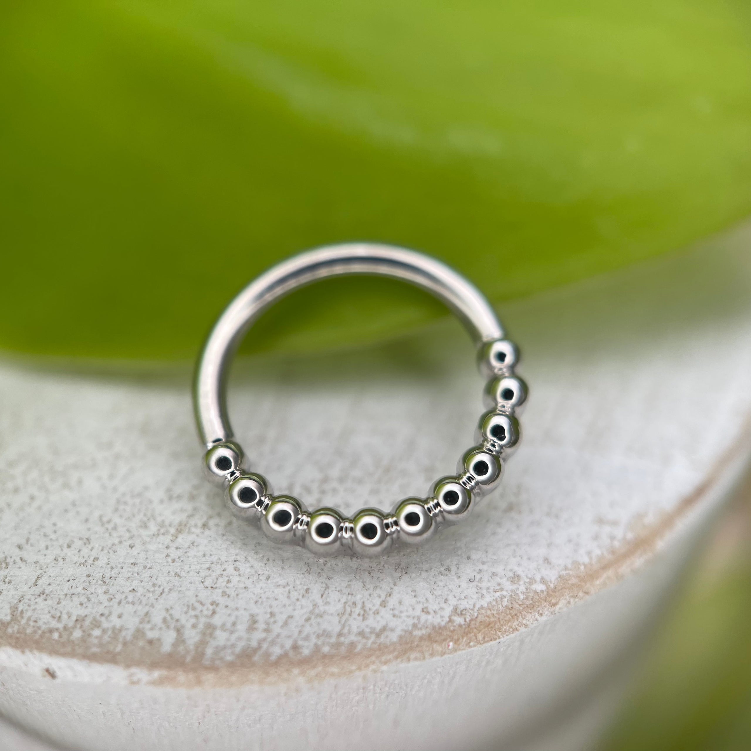 Oaktier Seam Ring | Metro Body Piercing